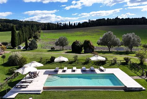 Casual Luxury In Tuscany Stay At Villa Le Ginepra