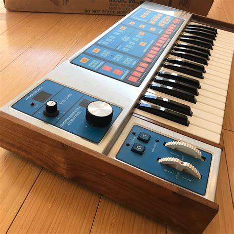 MATRIXSYNTH Moog Source W Original Box