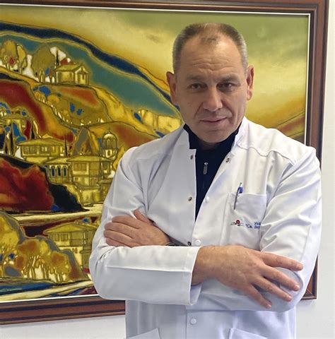 Проф Валентин Говедарски „Пациентите се връщат в болниците които са се доказали като най