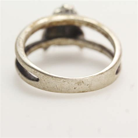 4 08g Silver Disney Eeyore Ring Property Room