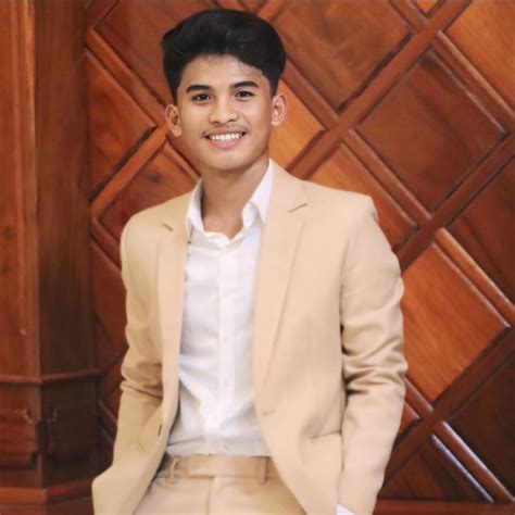 មិនចង់ត្រឡប់ទៀតទេ😓💔 ពូណៃ៚ក្រុមព្រះចន្ទរះថ្មី Facebook