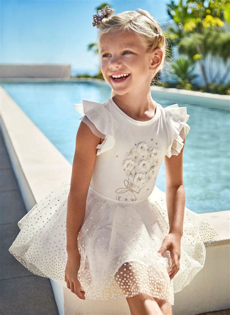 Esta Primavera Viste A Los Niños Con La Moda De Diseño De Mayoral