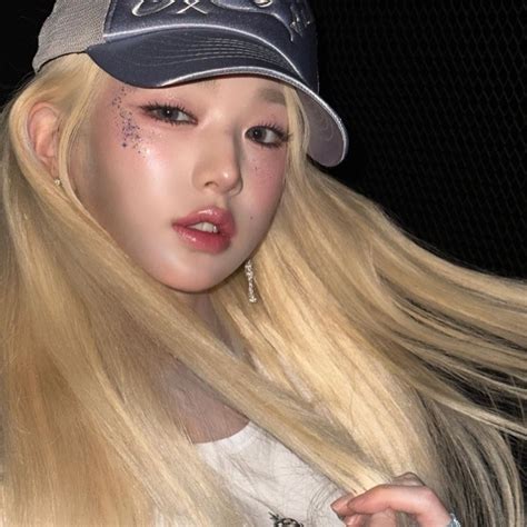 Blip 아이브 프리쿠라 도무송 도안 나눔