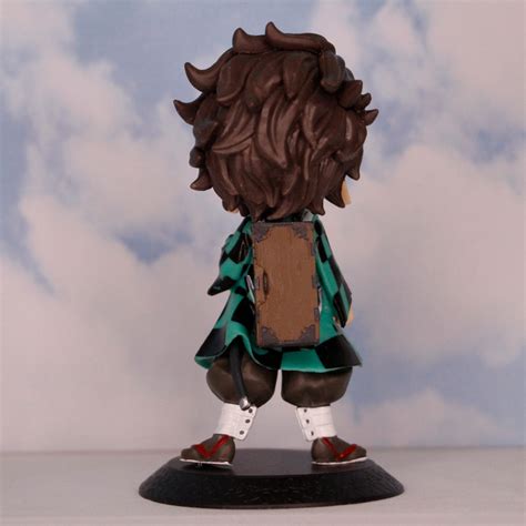 قیمت و خرید فیگور مدل کیوپاسکت انیمه شیطان کش طرح تانجیرو