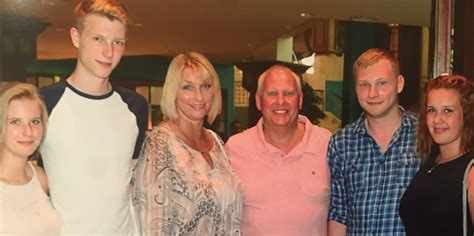 Lesley Wright Wright138lesley Twitter