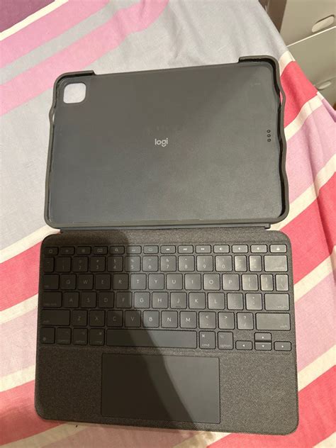 Ipad Pro Combo Touch Logitech Case Keyboard Computers Tech Parts Accessories Computer