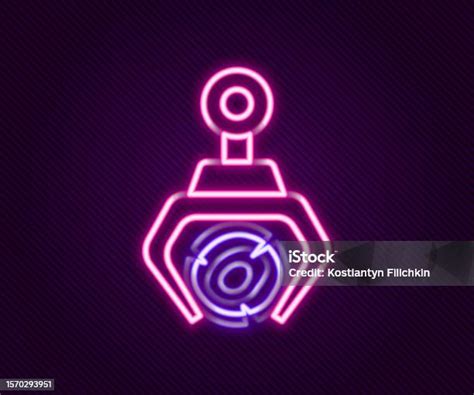 빛나는 네온 라인 그애플 크레인은 검은 배경에 고립 된 로그 아이콘을 잡았다 산림 산업 목재 트렁크 목재 생산을위한 산업 크레인 다채로운 개요 개념 벡터 갈고리 발톱에 대한