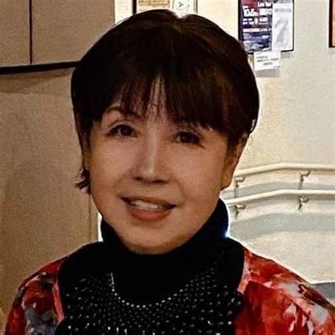 Roco Roco 11 S • Threads Say More