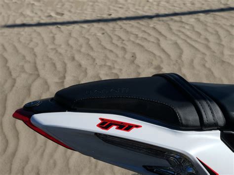 まなちゃんさんの投稿した愛車情報 Tornado Naked T125TNT125 こんにちは うちのベネ子には全く積載