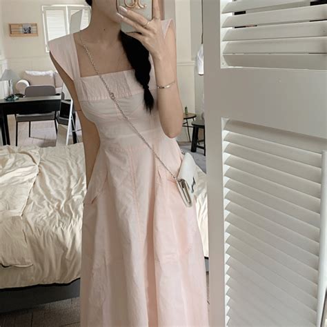 클로에랑 Ml 당일발송 핑크 스퀘어넥 민소매 나시 백트임 리본 플레어 A라인 바캉스 휴양지 롱원피스 여름신상 휴양지원피스