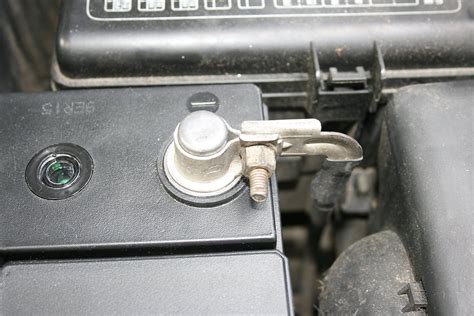 자동차 배터리 터미널단자에서 발생하는 백화현상누액 백색가루에 대해서 네이버 포스트