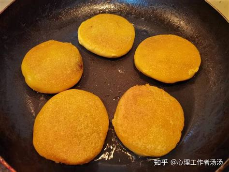 一样南瓜饼两样做法 知乎