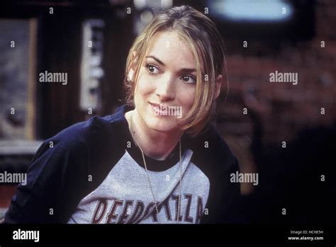 Mr Deeds Winona Ryder 2002 C Columbiacourtesy Everett Collection