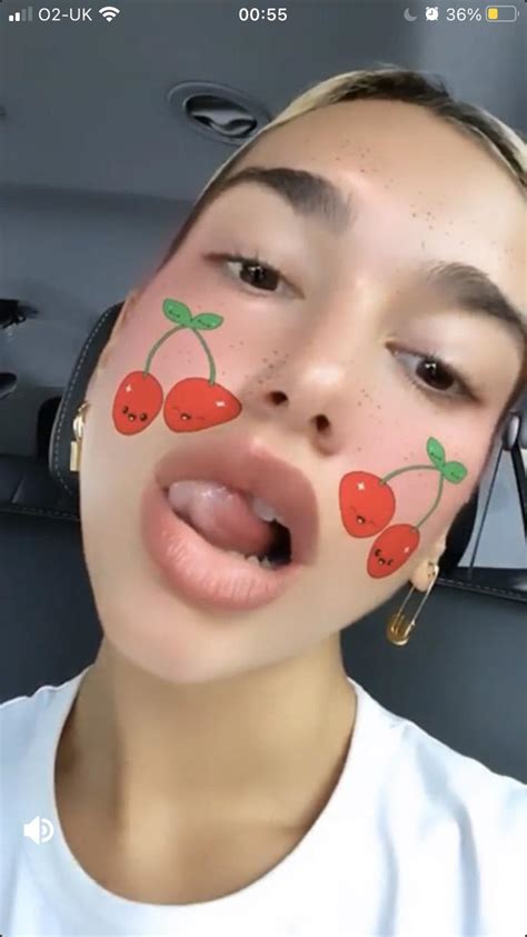 Dua Lipas Juicy Dsls 😋🍆 Scrolller