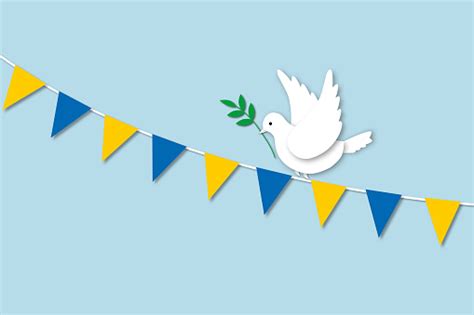 종이 흰색 비둘기 또는 비둘기 우크라이나어 플래그와 비행 올리브 가지를 들고 평화를 위한 개념과 전쟁을 중단하십시오 개념에 대한 스톡 벡터 아트 및 기타 이미지 Istock