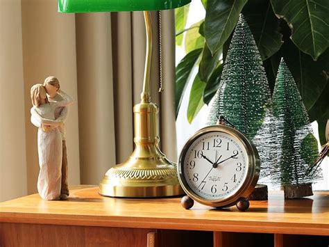 Ayrely® 5 3 Vintage Analog Alarm Clock Battery Operated