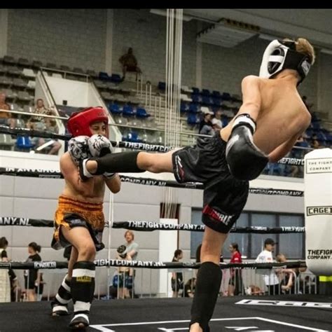 Luuk Van Leeuwen Luuk Van Leeuwen • Threads Say More