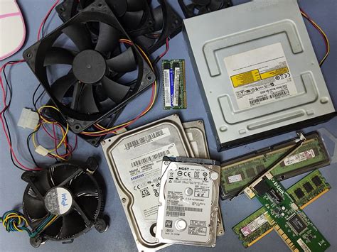 Комплектуючі для пк ноутбуків 50 грн Комплектуючі та аксесуари Ємільчине на Olx