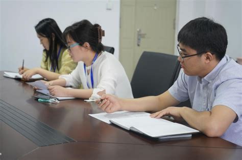 郑州商贸旅游职业学院校长郭国侠召开主题教育座谈会河南教育宣传网 省级教育新闻网站