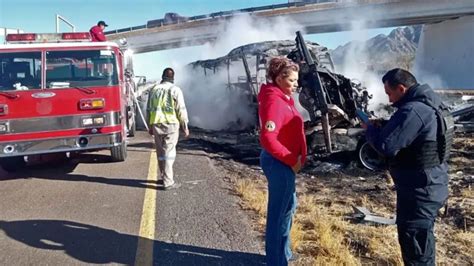 မက္ကဆီကိုနိုင်ငံမှာ ဘတ်စ်ကားတိုက်မိမှု ဖြစ်ရပ်နှစ်ခုကြောင့် အနည်းဆုံးလူ ၂၅ ဦးသေဆုံး