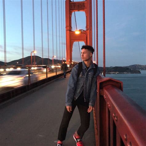 People Followed By Cameron Henry