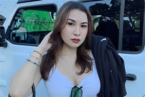 Hive Doujinishi Audrey Davis Yang Lagi Viral Viralnya Nihh
