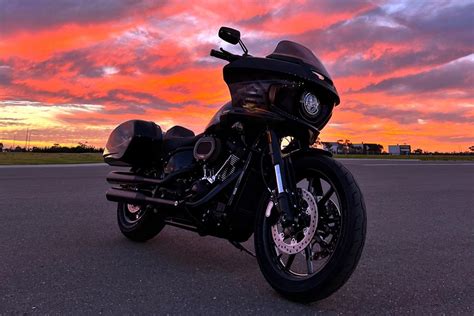 Hog Celebrates 40 Years With Low Rider St Custom Au