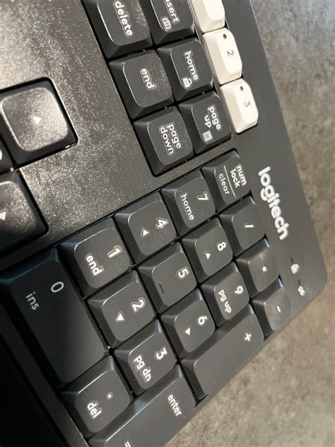 Logitech K850 Bluetooth Keyboard Computers And Tech Parts And Accessories Computer Keyboard On