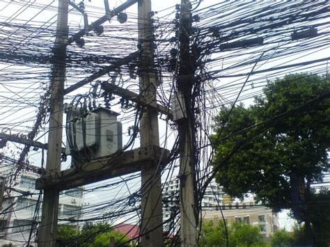 Complicated Cabling System Electronics Repair And Technology News