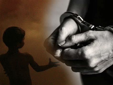 ठाणे हादरलं अनैसर्गिक शरीरसंबंधांना नकार दिल्याने 12 वर्षीय दिव्यांग