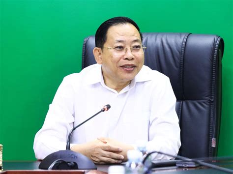 ឯកឧត្តមបណ្ឌិត ចាយ បូរិន ក្រសួងធម្មការនិងសាសនា