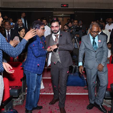 मूलांक 4 का गहरा रहस्य क्या आप जानते हैं कि इस अंक वाले लोग होते हैं