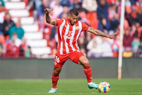 Luis Javier Suárez Y Su Jalón De Orejas En Almería Uno No Quiere