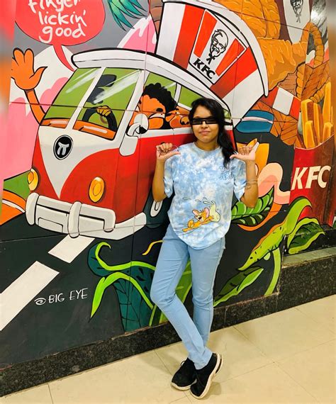 Tithi Chowdhury Artoftithi • Instagram Photos And Videos