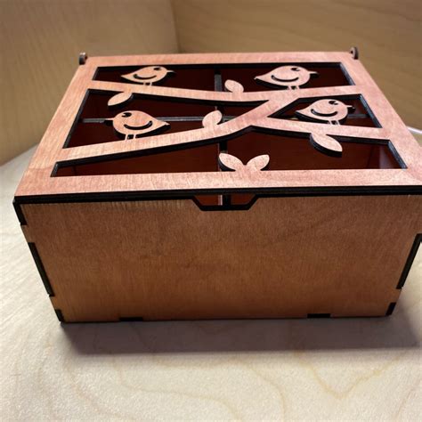 Шкатулка с 4 отсеками «С птичками в интернет магазине Ярмарка Мастеров по цене 300 ₽ Rnd96ru