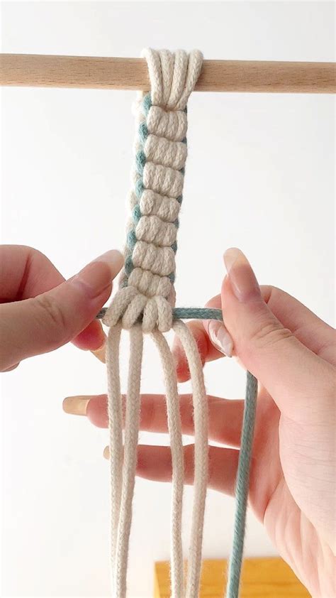 sheweave on instagram macrame 图形编织教程分享 适用于包带、腰带和你能想到的一切～ 简单实用又好看 macrameart macra… macrame