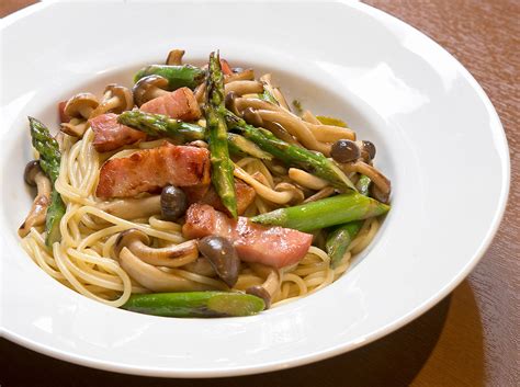 目からウロコのプロの技！ バリエーション広がる「和風パスタ」 シェフごはんコラム シェフごはん