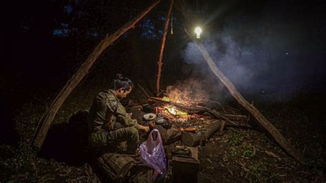 부시크래프트 캠핑 ㅣ 막걸리 백숙의 맛 Youtube