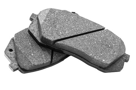 브레이크 패드 흰색 배경에 고립입니다 자동차 부품입니다 브레이크 패드 흰색 절연입니다 패드 제동 자동차 부품입니다 자동차 적입니다 예비 부품 강철에 대한 스톡 사진 및 기타