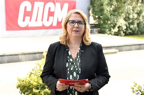 ВИДЕО Николова Потпишан договор за унапредување на патната инфраструктура во општина Аеродром