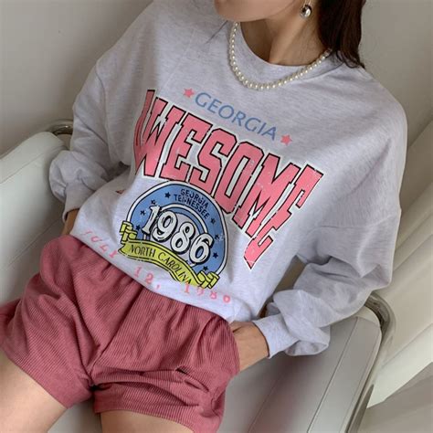 콩쏘울 3color 자수 레터링 오버핏 맨투맨 박시맨투맨 레터링 가을신상 35