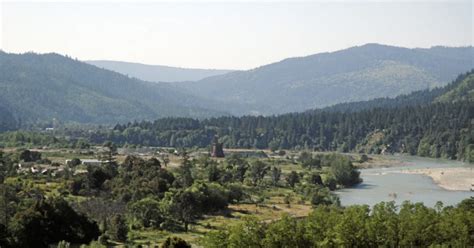 Hoopa Valley Tribe Reclaim Over 10 000 Acres Popularresistance Org