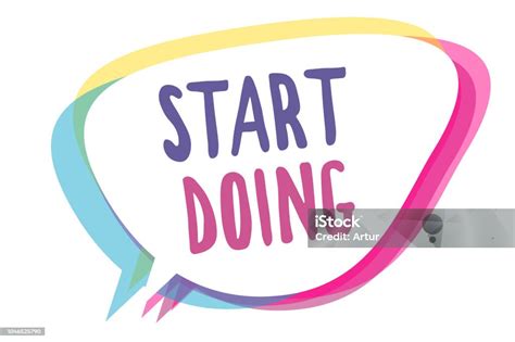 글 참고 하 고 시작을 보여주는입니다 비즈니스 사진 보여주는 지금 바로 행동으로가 서 사람을 물어 연설 거품 아이디어 메시지 알림 그림자 중요 한 의도 라고를 주저 하지