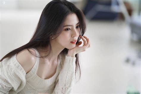 익스트림무비 한소희 처음처럼 뉴 화보 비하인드 샷들 나인아토 엔터테인먼트 3000x