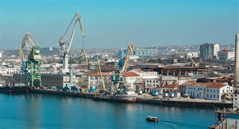 У Севастополі пролунали вибухи та стрілянина Хрещатик