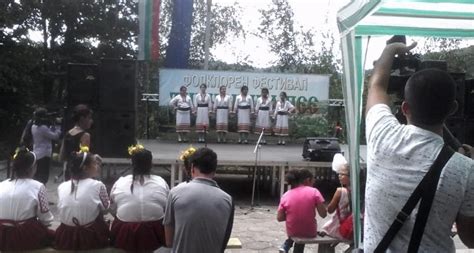 Изгорялото читалище в Гложене стартира творческия си сезон