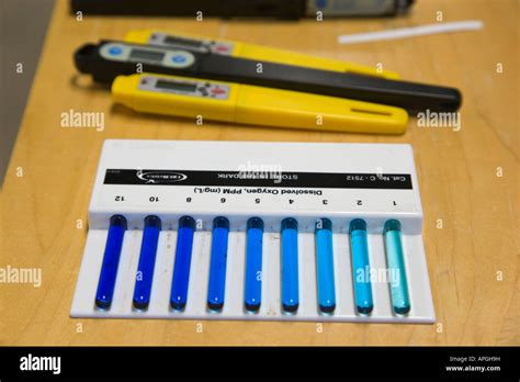 Vial Liquid Measurement Dissolved Oxygen B Hi Res Stock Photography And Images Alamy