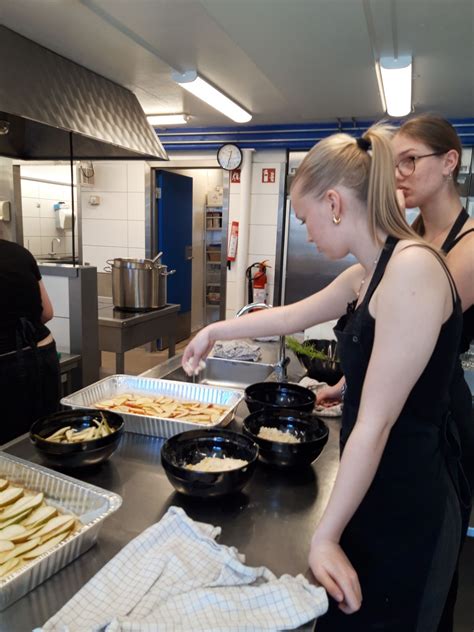 Bindernæs Bindernæs Efterskole Officiel Fanside