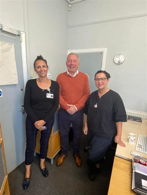 South Yorkshire Violence Reduction Unit Visits Young Womens Housing