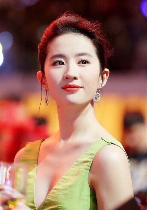 Lưu Diệc Phi Nữ Chính Hoa Mộc Lan” Và Những điều ít Biết Báo Dân Trí